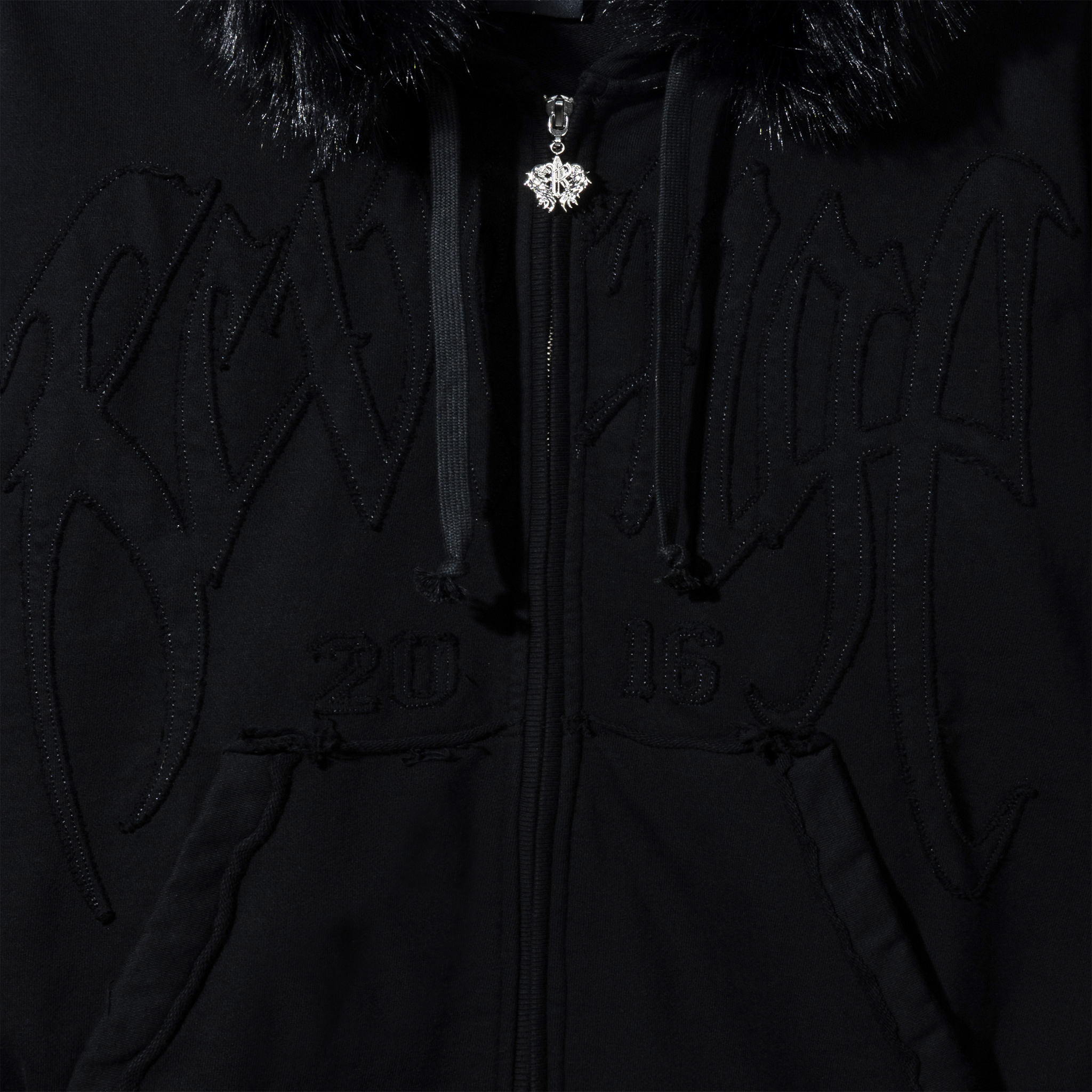 ARCH LOGO FUR ZIP BLACK/BLACK – Revenge Official